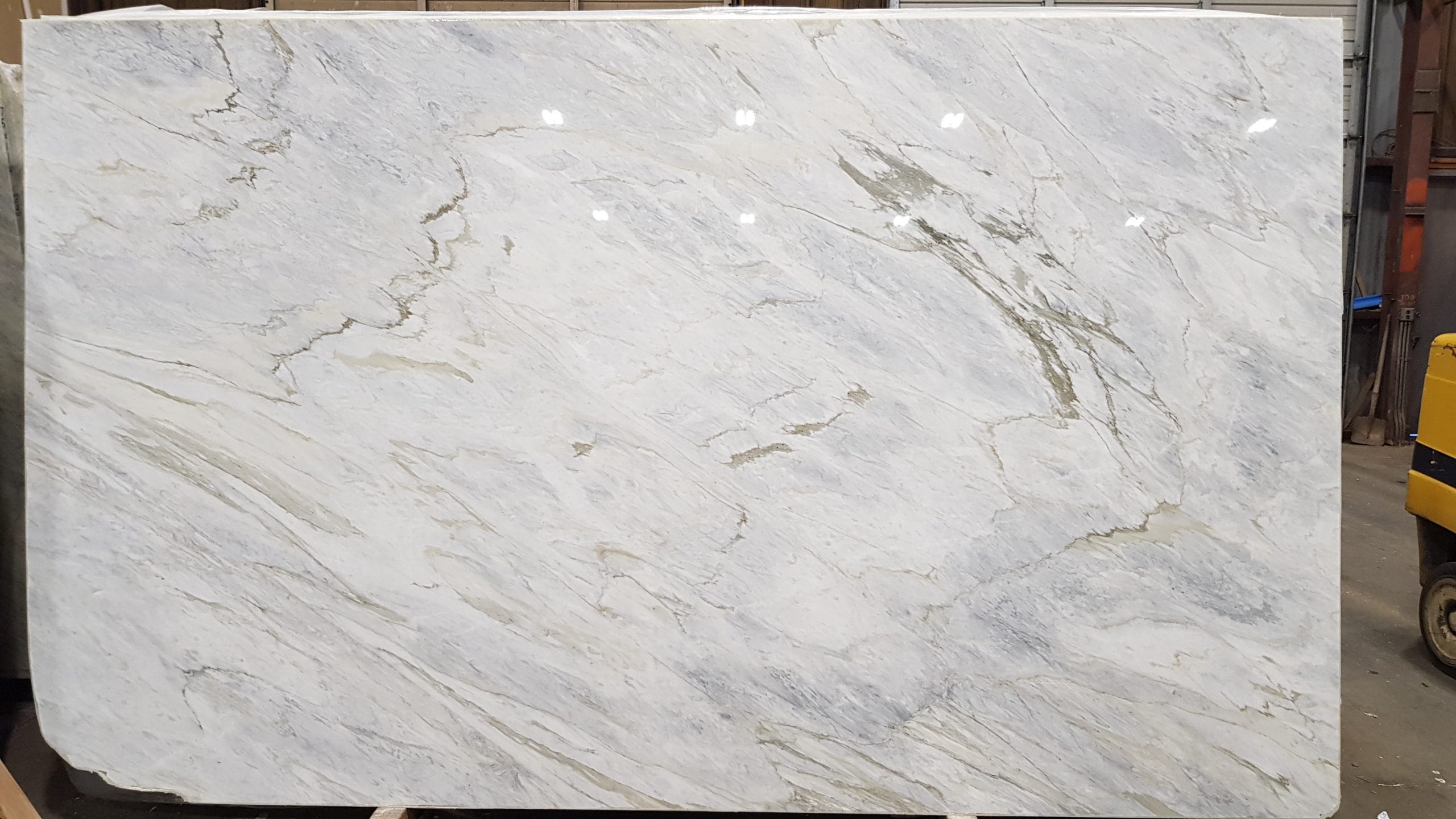 Calacatta Manhattan 4539 – Westcoast Granite