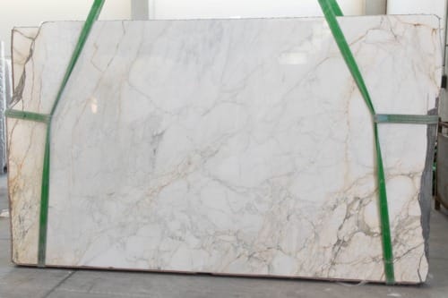 Calacatta Altissimo 3238 – Westcoast Granite