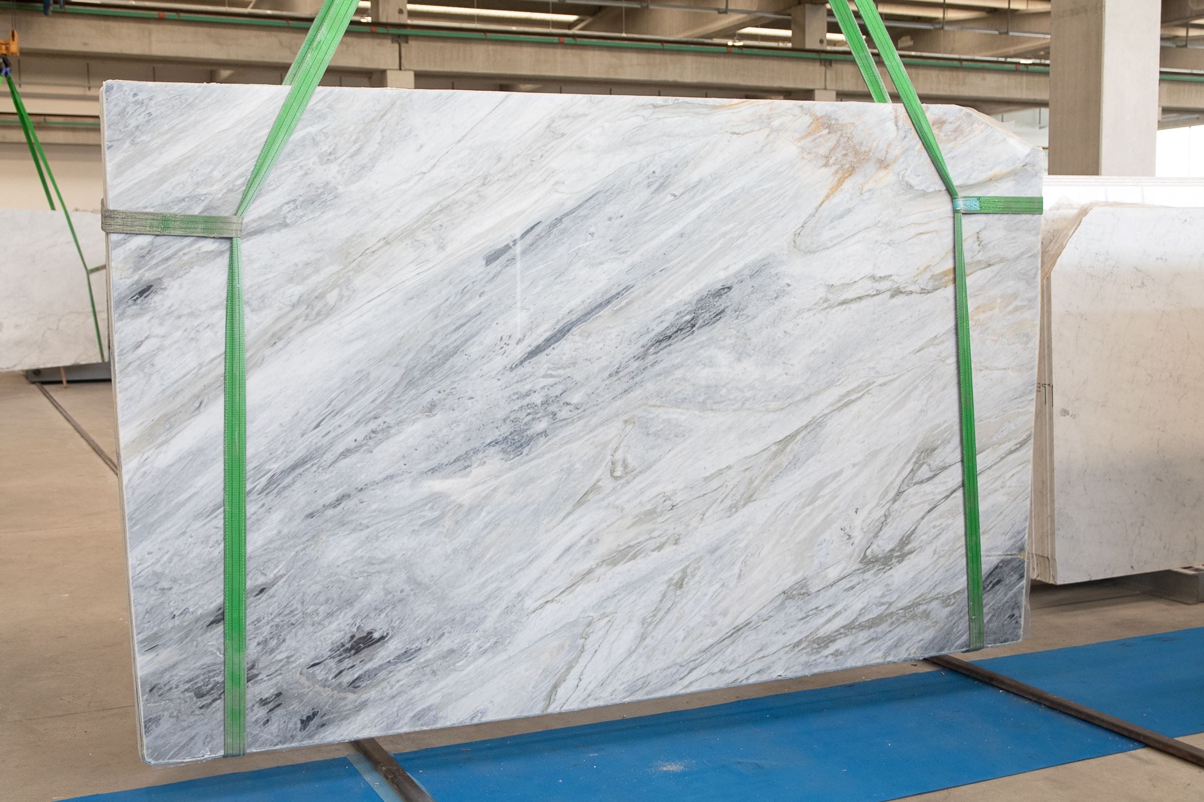 Calacatta Manhattan 6365 – Westcoast Granite